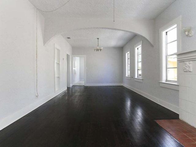 4009 Garden Ave, Unit A, West Palm Beach, FL 33405 | MLS #R11152 | Compass