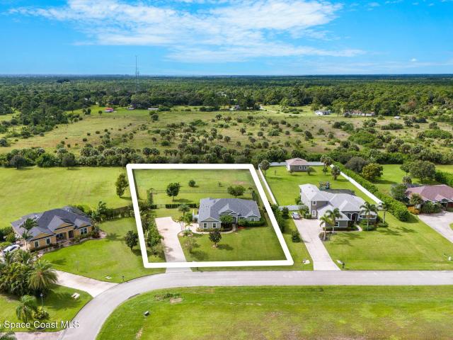 4009 Gardenwood Cir, Grant, FL 32949 | MLS #1057 | Compass