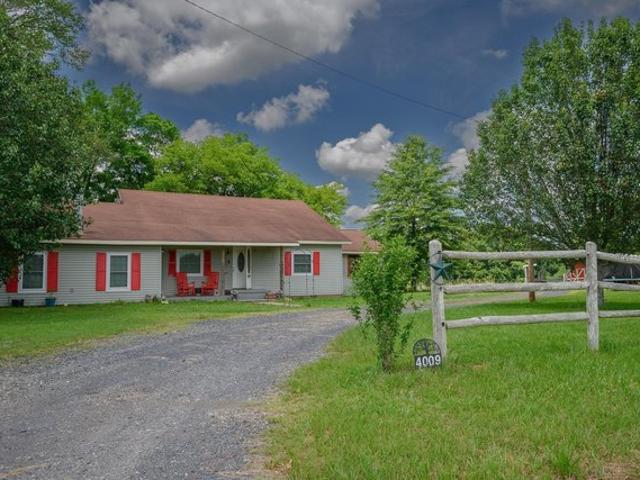 4009 Highway 8 E, Mena, AR 71953