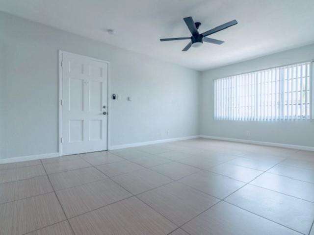 4009 S Muirfield Road 2 Bedroom Apartment for Rent at 4009 S Muirfield Rd, Los Angeles, CA 90008 Congress West