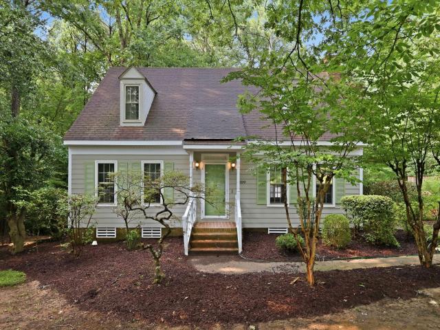 4009 Saint Edmunds Lane