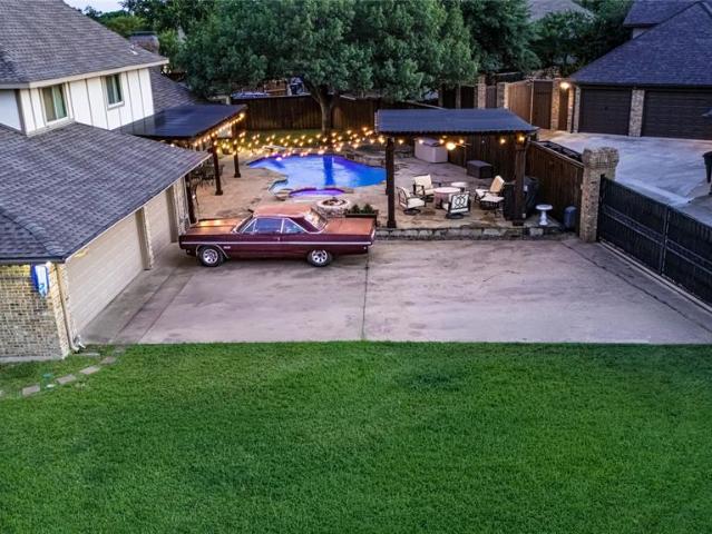 4009 Wilshire Court