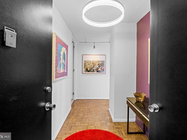 4000 N Charles Street # 912