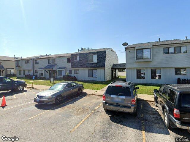 4000 Archer Dr, East Moline, IL 61244