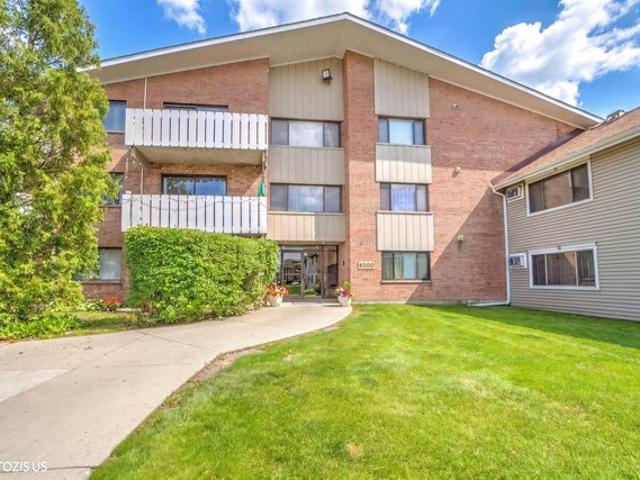 4000 Bayside Dr Unit 207, Palatine, IL 60074