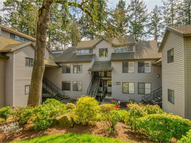 4000 Carman Dr Unit 79, Lake Oswego, OR 97035