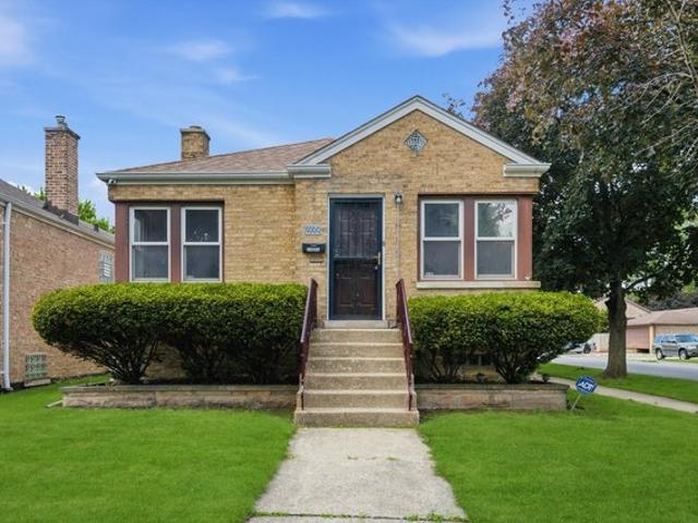 4000 Clarence Ave, Berwyn, IL 60402