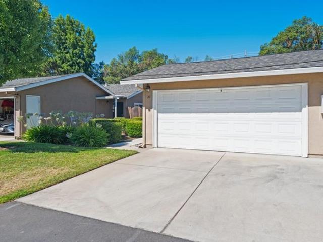 4000 Fara Biundo Dr Apt 20, Modesto, CA 95355