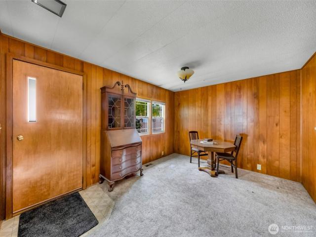 4000 Flynn Street # 101