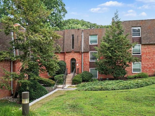 4000 Gypsy Lane # 318A1