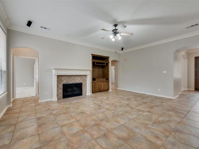 4000 Hearthlight Court
