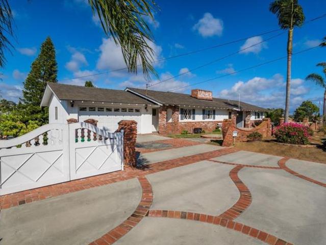 4000 Highland Dr, Carlsbad, CA 92008