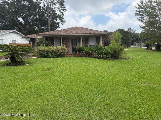 4000 Karen St, Moss Point, MS 39563