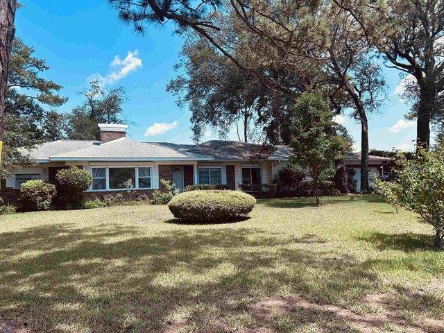 4000 Poinsett St, North Myrtle Beach, SC 29582