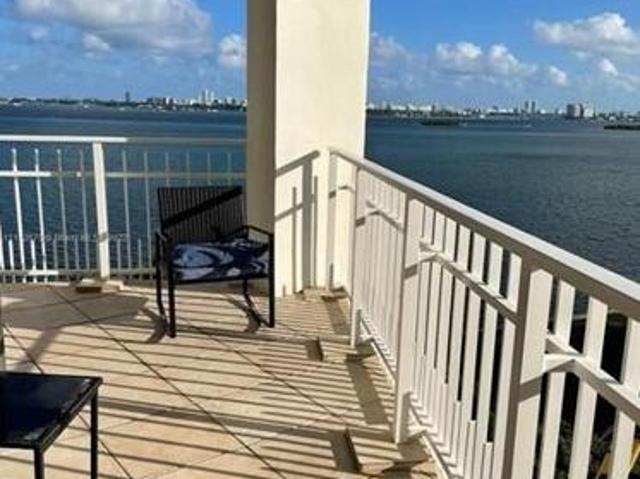 4000 Towerside Terrace #1104 Miami, FL 33138