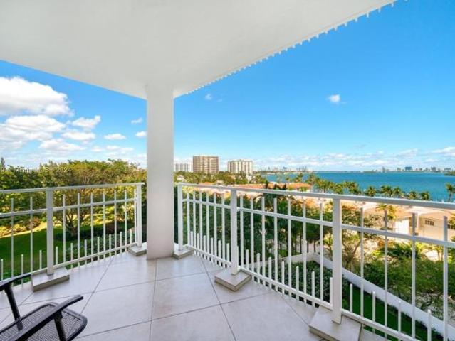 4000 Towerside Terrace #705, Miami, FL 33138