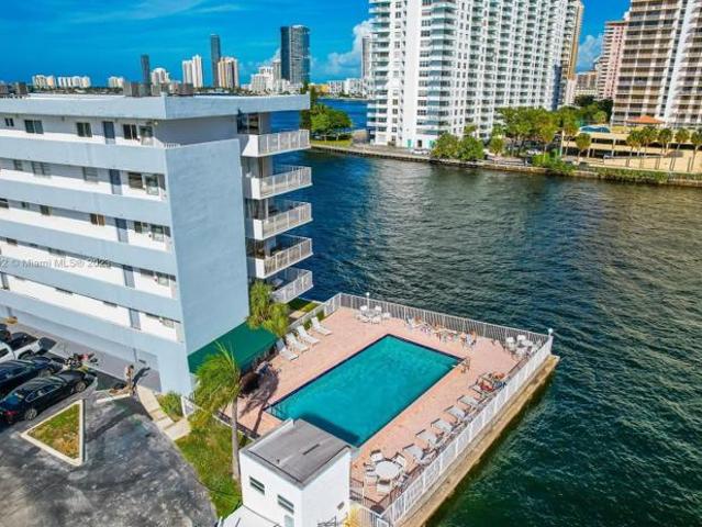 4000 170th St NE #200, North Miami Beach, FL 33160