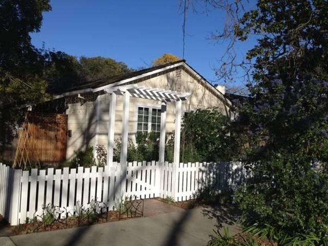 $4000 / 2br 960ft² Charming Cottage in College Terrace *PHOTOS