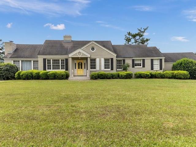 400/111 S Church St/ W Grace St, Hahira, GA 31632