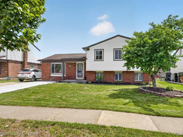 40014 Eagle Drive