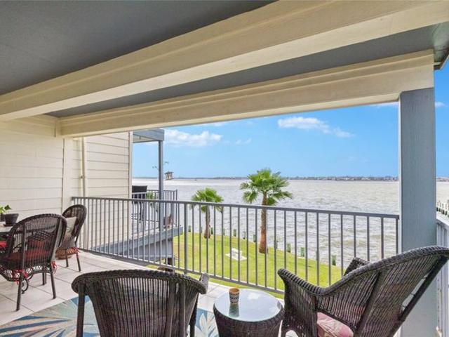 4001 Nasa 1 Pkwy Unit 112, El Lago, TX 77586