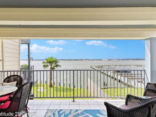 4001 Nasa Pkwy Apt 112, El Lago, TX 77586