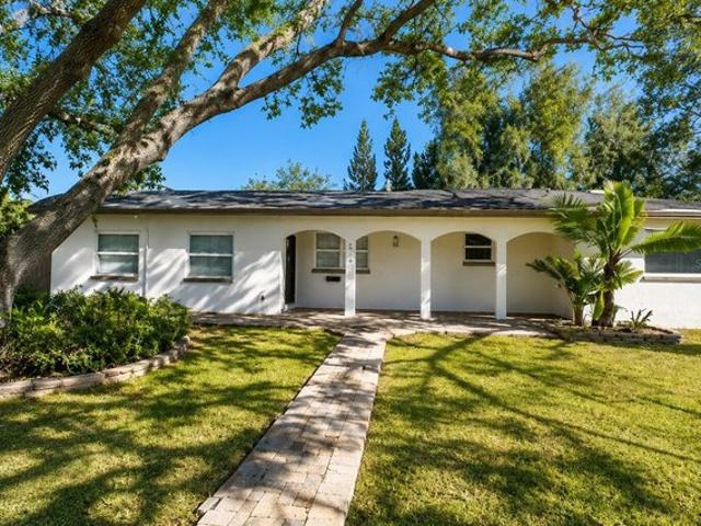 4001 Arkansas Ave NE, Saint Petersburg, FL 33703