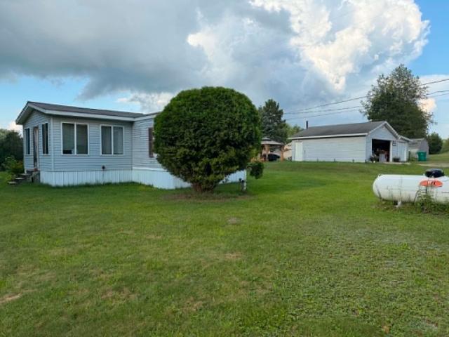 4001 E Long Lake Road