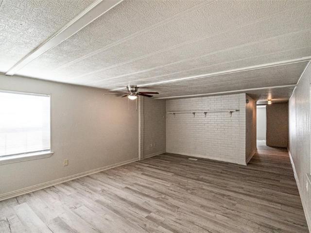 4001 Gloria Drive