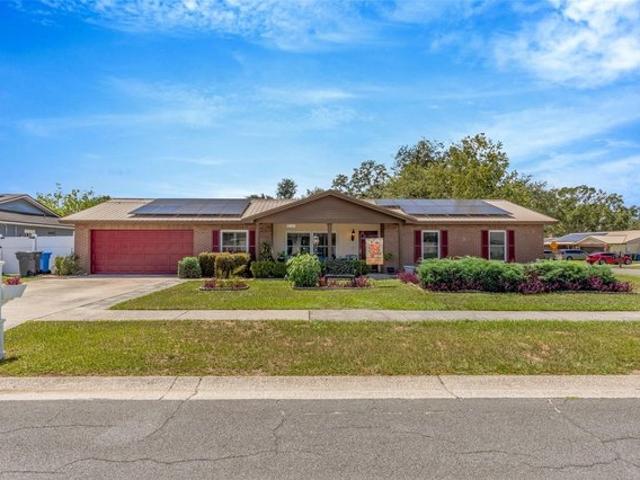 4001 Highgate Dr, Valrico, FL 33594