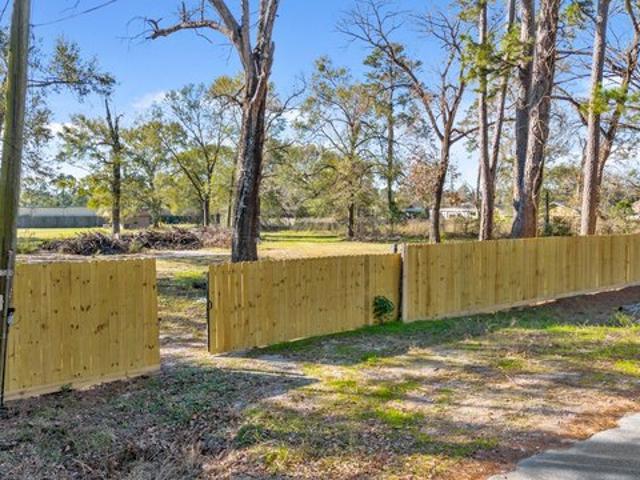 4001 Lonesome Pine Rd, Spring, TX 77389