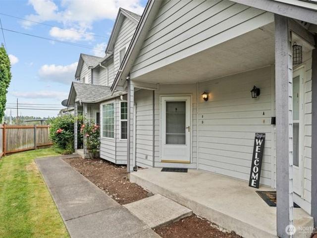 4001 S 74th St Apt B, Tacoma, WA 98409