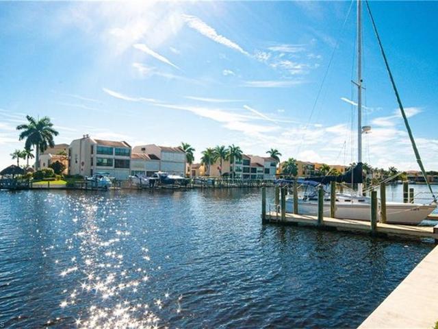 4001 SE 19th Pl Apt B1, Cape Coral, FL 33904