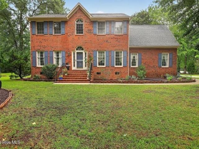 4001 Shinnecock Dr, New Bern, NC 28562