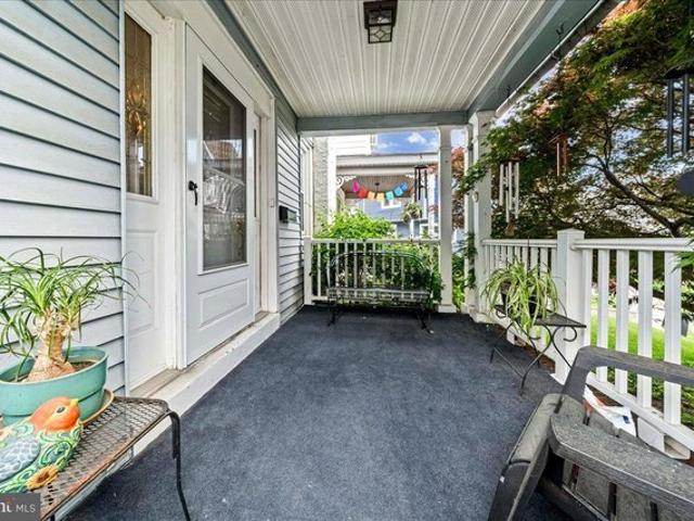 4001 Vernon Rd, Drexel Hill, PA 19026