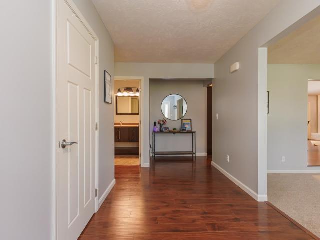 4001 W Robinwood Drive