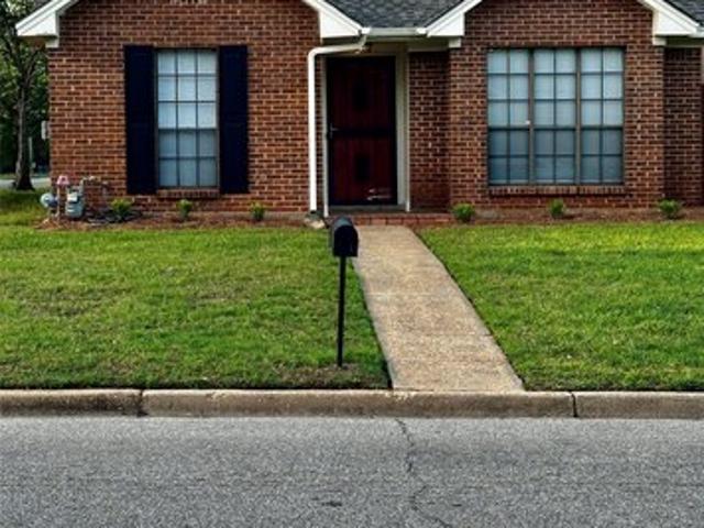 4001 Ware Hill Dr, Montgomery, AL 36109