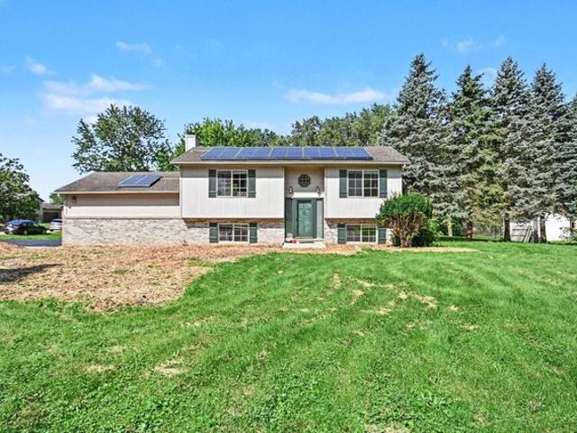 40020 N Adelphi Ave, Beach Park, IL 60099