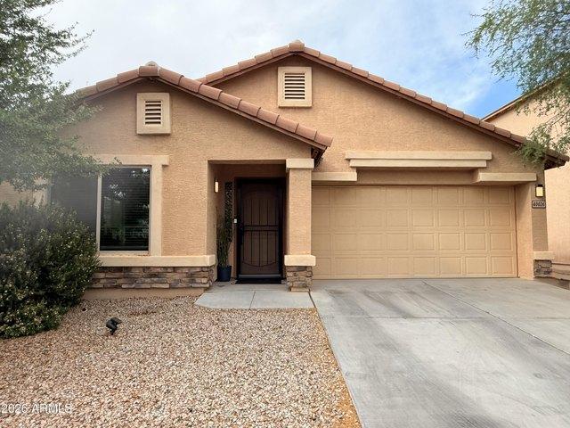 40026 W Robbins Dr, Maricopa, AZ 85138