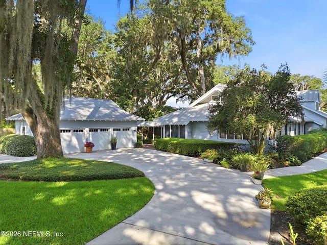 4002 McGirts Blvd, Jacksonville, FL 32210