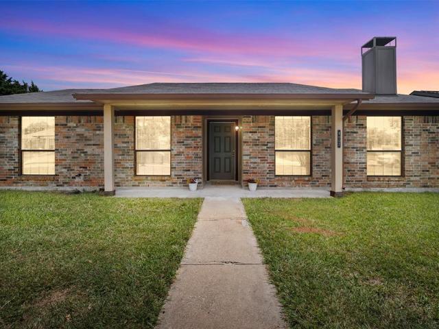 4002 Mountain Pass Drive