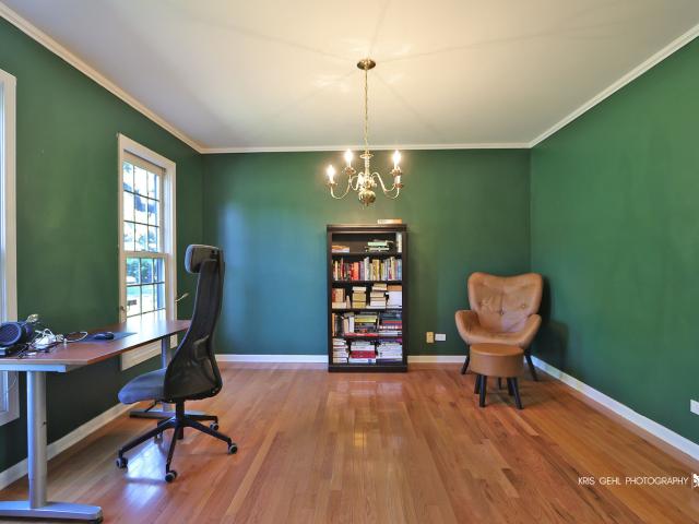 4002 Acacia Drive