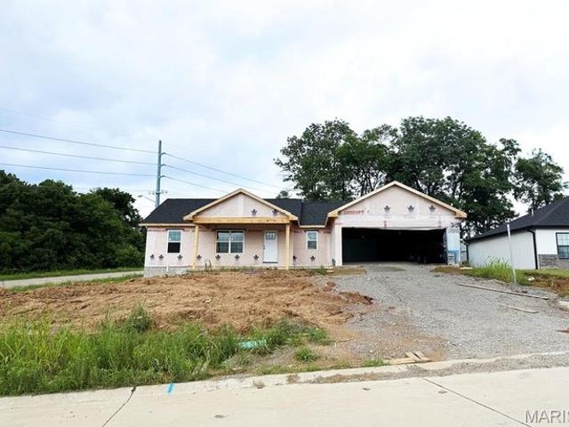 4002 Chapel Ridge Dr, Jackson, MO 63755
