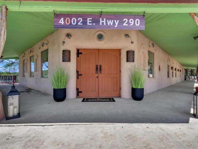 4002 E Highway 290 Highway
