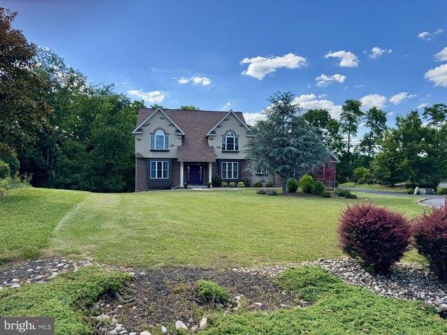 4002 Glenfinnan Pl, Mechanicsburg, PA 17055