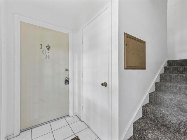 4002 Ridglea Country Club Dr, Fort Worth, TX 76126 | MLS #21218