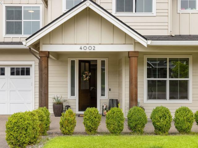 4002 roxbury dr