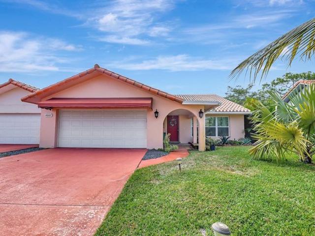 4002 SE Fairway W, Stuart, FL 34997