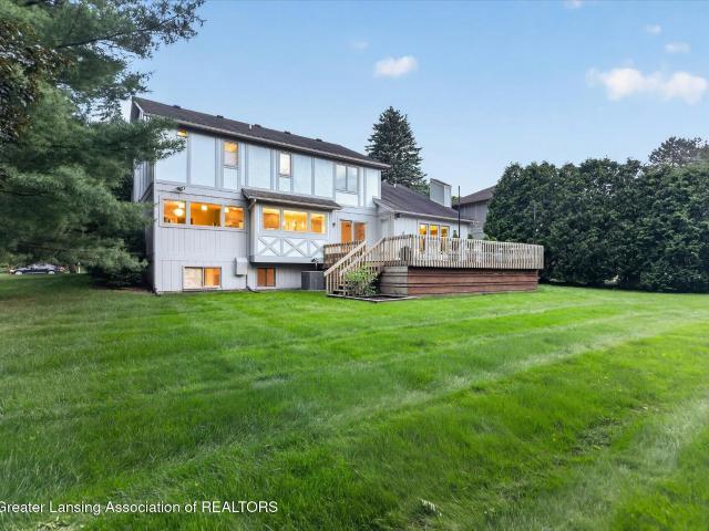 4002 Shoals Drive