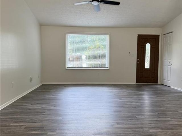 4003 Overland Trail